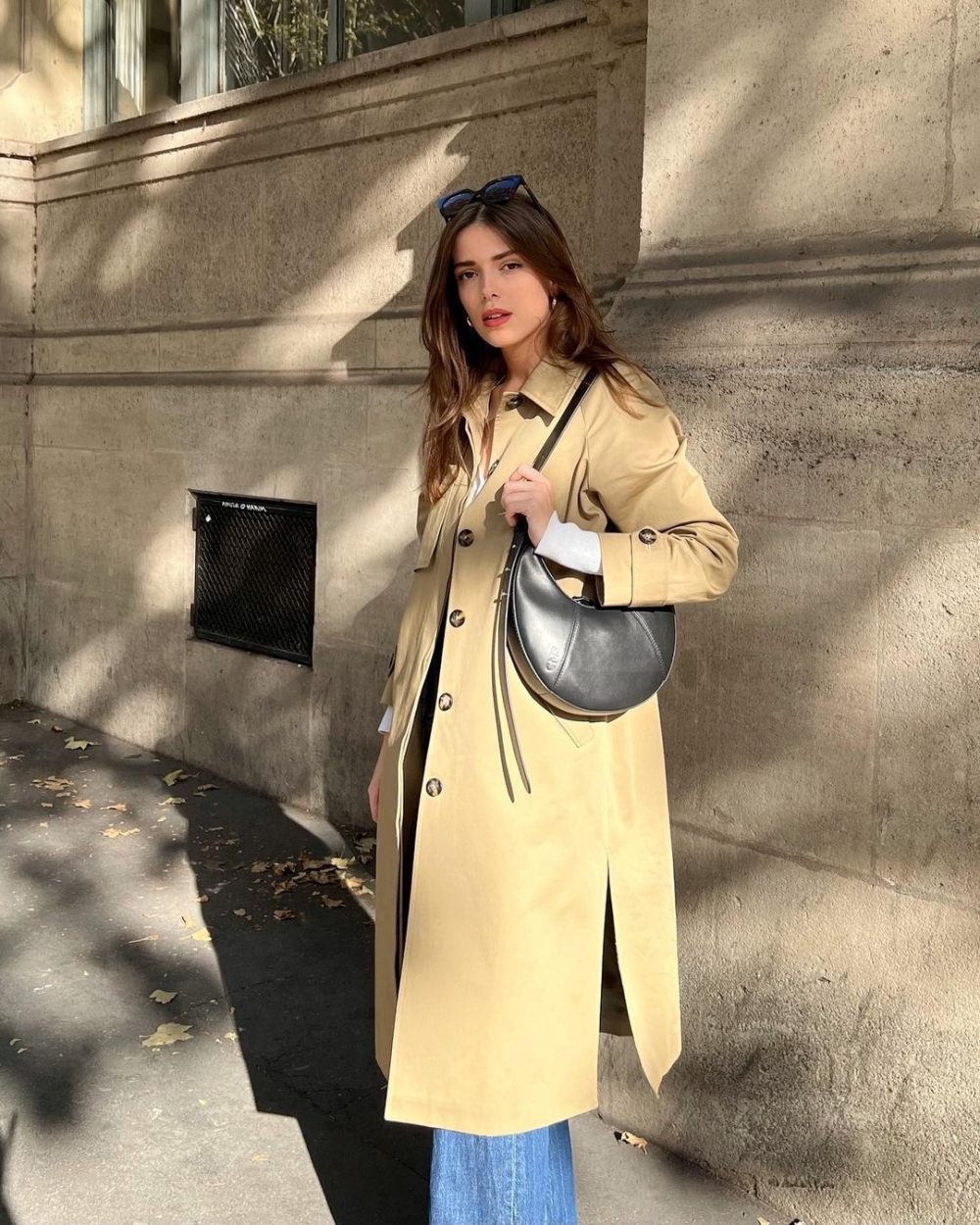 巴黎讀書、身兼學生與模特兒的Heloise Guillet，法式秋冬褲裝搭配為你捎來穿搭靈感