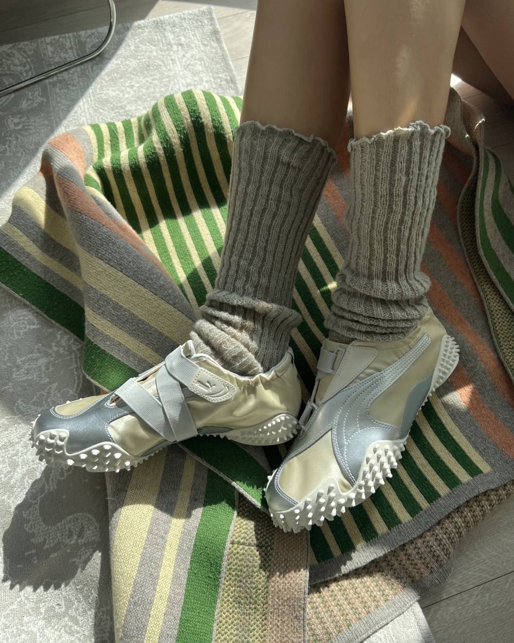 漂亮的春季鞋來了：PUMA攜手韓國品牌GLOWNY推浪漫芭蕾鞋 、Jennie同款adidas Taekwondo也有芭蕾款