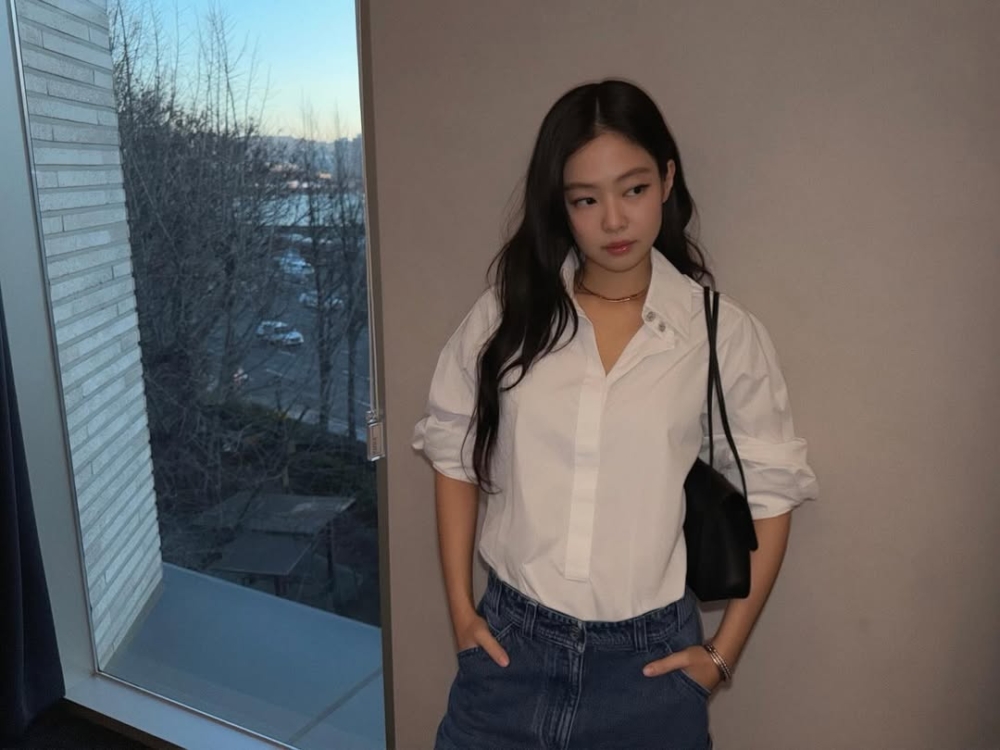 菱格紋先靠邊站，Jennie與Dua Lipa聯手推坑的CHANEL Preppy Coco，春夏必收三款變奏版一次看